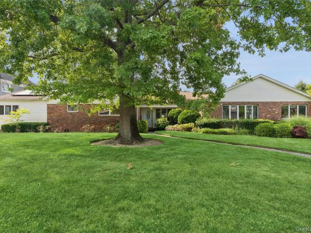 72 Lake End Road