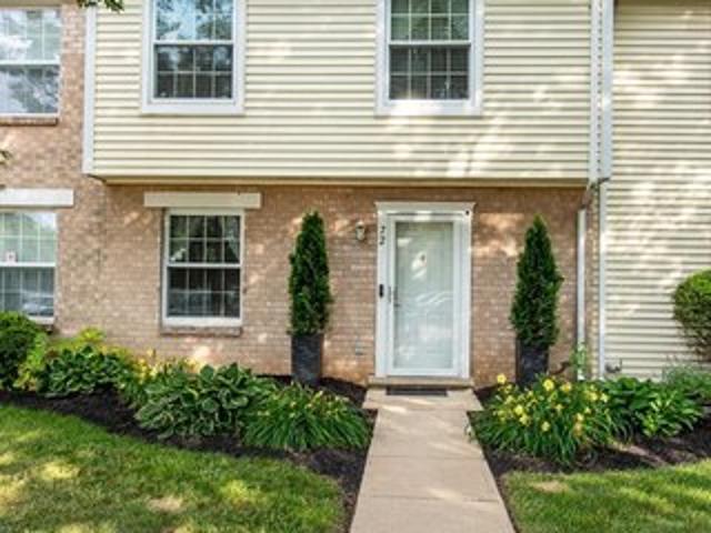 72 Lexton Dr Unit 72, York, PA 17404