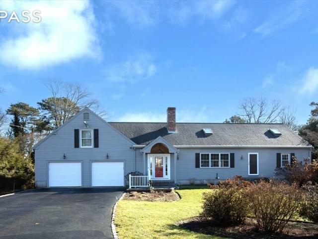 72 Lookout Rd, Yarmouth, MA