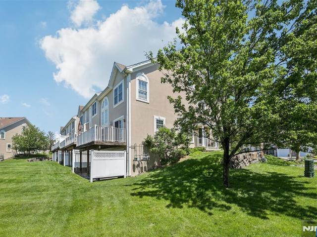 72 Magnolia Way