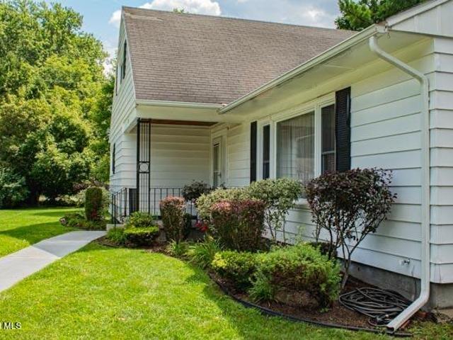 72 Meadow Lane