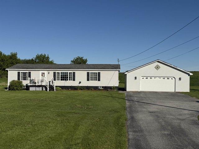 72 Middle Rd, Swanton, VT 05488
