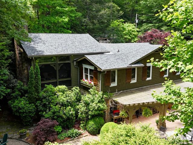 72 Moonlight Lane