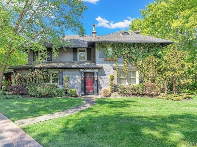 72 N Long St, Buffalo, NY 14221