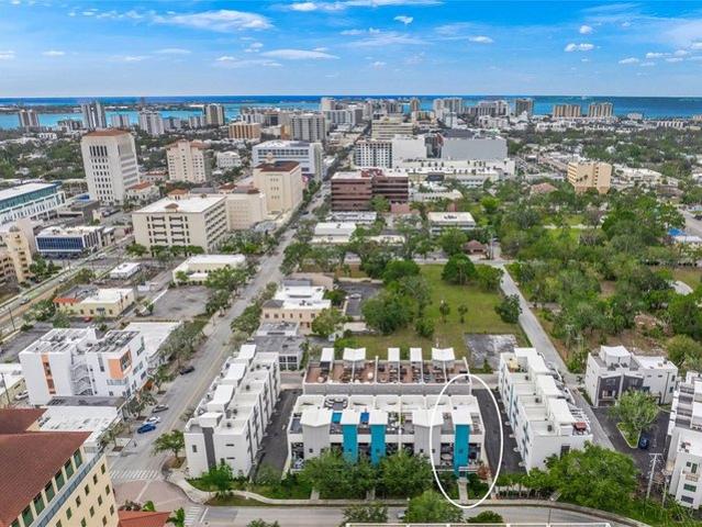 72 N School Ave, Sarasota, FL 34237