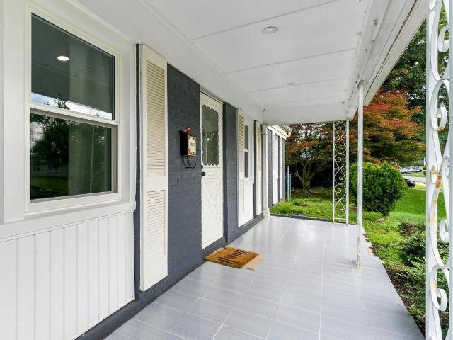72 New Castle Lane