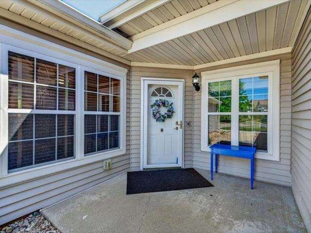 72 Northlight Way, Fitchburg, WI 53711