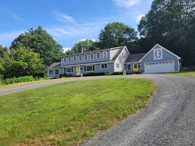 72 Old Northfield Rd, Hinsdale, NH 03451