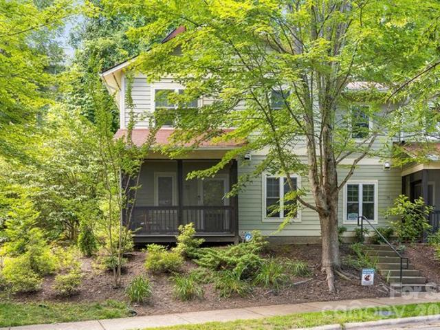 72 Owens Bell Ln, Asheville, NC 28801