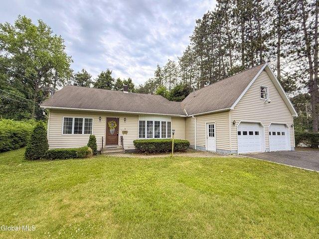 72 Pashley Rd, Glenville, NY 12302