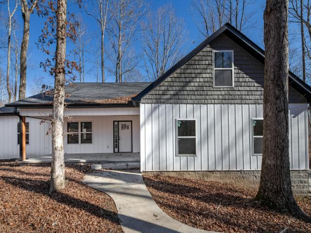 72 Periwinkle Path, Leoma, TN 38468 | MLS #3146 | Compass