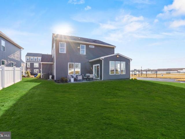 72 Reagan Avenue # [825]