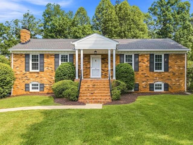 72 S Lake Dr, Lynchburg, VA 24502