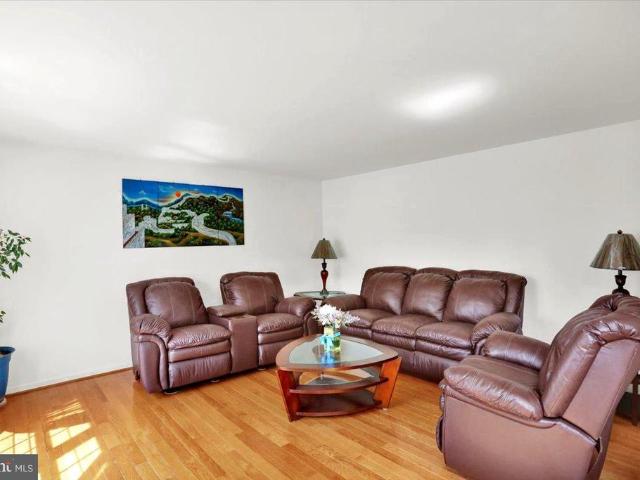72 Sawgrass Drive