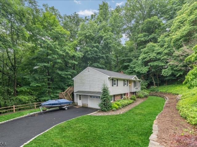 72 Smokey Ridge Rd