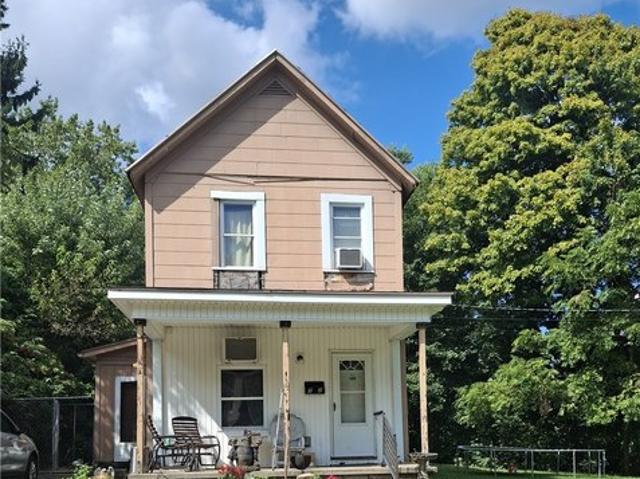 72 Spring St, Xenia, OH 45385