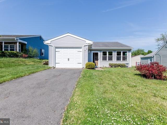 72 St Davids Pl, Southampton Township, NJ 08088
