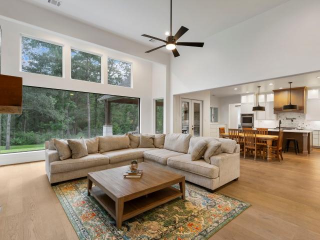 7304 Magnolia Hollow Drive