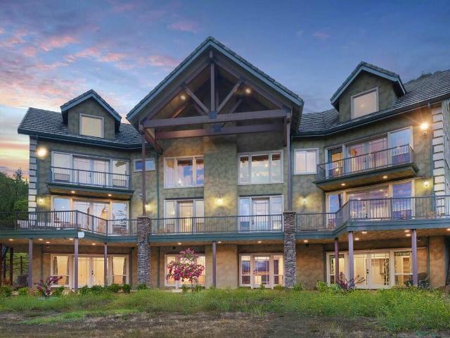 7304 N Applegate Rd, Grants Pass, OR
