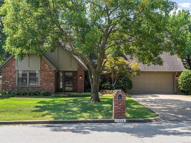 7304 E 87th St, Tulsa, OK 74133