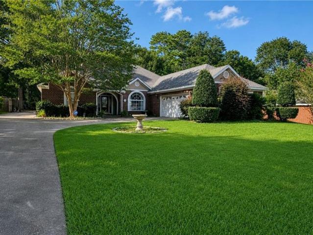 7304 James St, Mobile, AL 36619