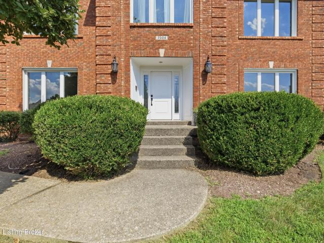7304 Willow Gate Ct