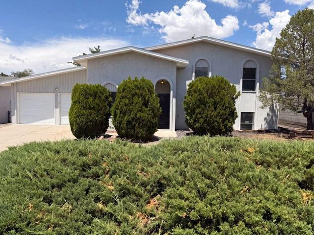 7305 Marilyn Ave NE, Albuquerque, NM 87109