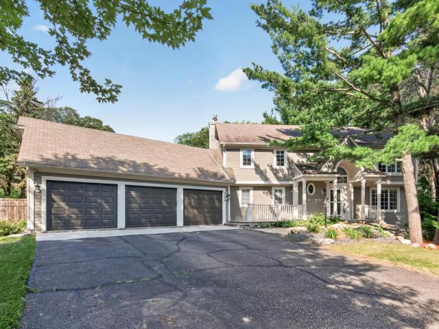 7305 Hidden Valley Trail S