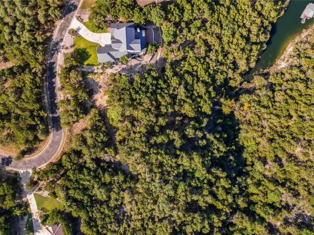 7306 Admirals Park Dr