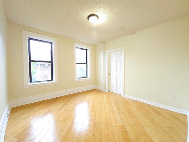 7306 Park Ave # 2