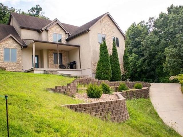 7307 Oliver Cir, Kansas City, KS 66106