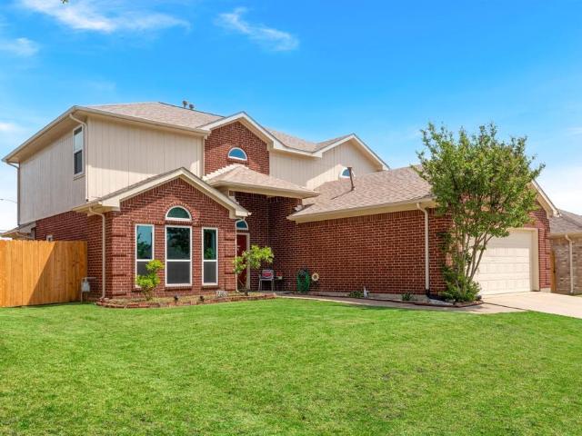 7307 Fossil Hill Dr, Arlington, TX 76002 | MLS #21218 | Compass