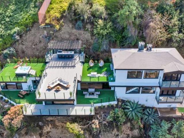 7308 Pacific View Dr, Hollywood Hills, CA 90068