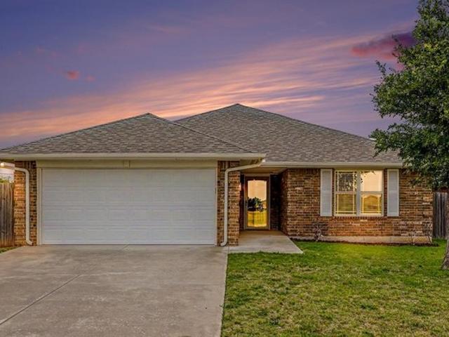 7308 Park Meadow Dr, Oklahoma City, OK 73132
