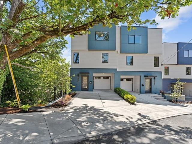 7308 SW 13th Dr, Portland, OR 97219