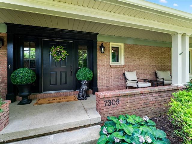 7309 Oak Drive