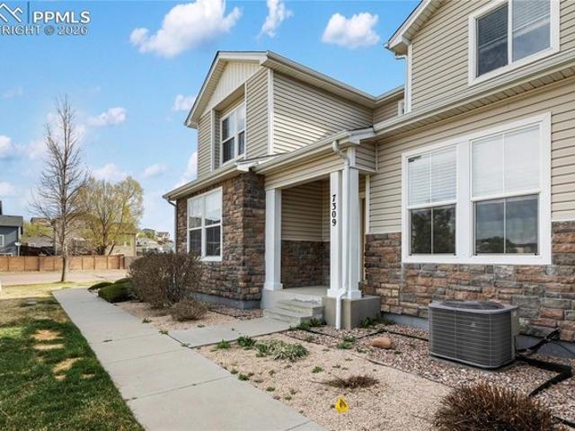 7309 Sandy Springs Pt, Fountain, CO 80817