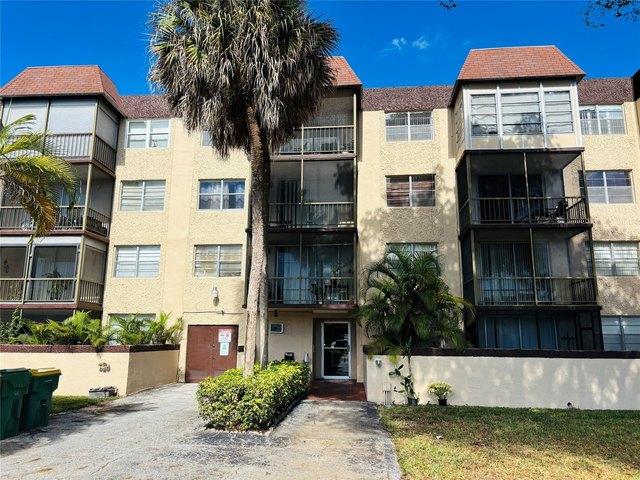 7300 NW 17th St Apt 202, Plantation, FL 33313