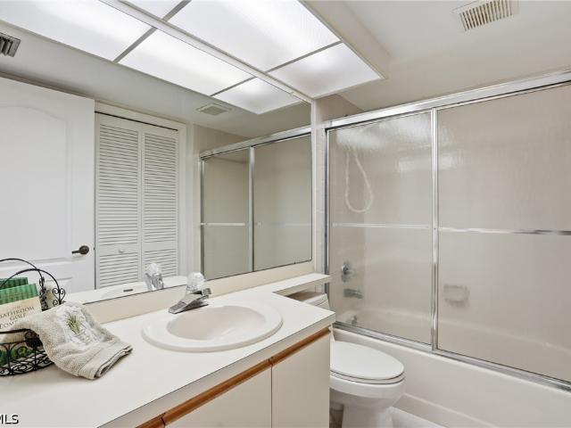 7300 Coventry Ct, Unit 606, Naples, FL 34104 | MLS #2026021