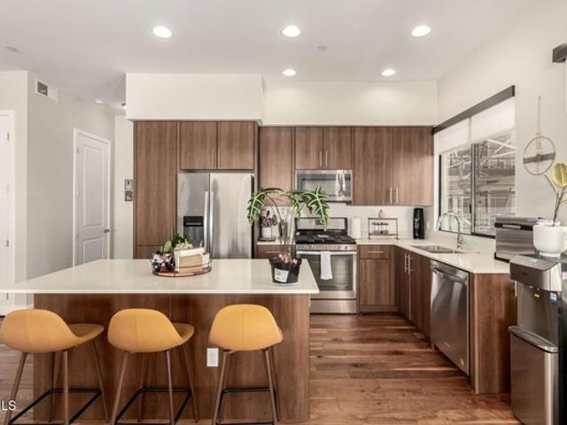 7300 E Earll Dr Unit 2001, Scottsdale, AZ 85251
