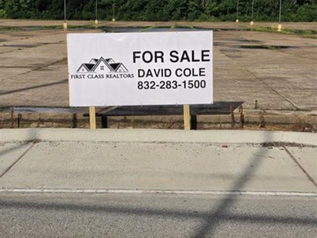 7300 E Houston Rd, Houston, TX 77028