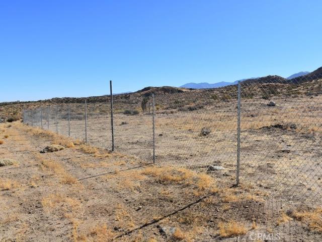 7300 E Mt Emma Rd, Littlerock, CA 93543 | MLS #SR25216