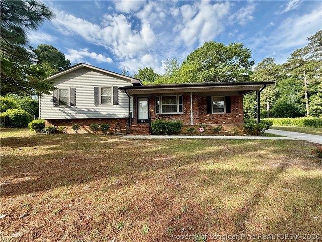 7300 Hyannis Dr, Fayetteville, NC 28304