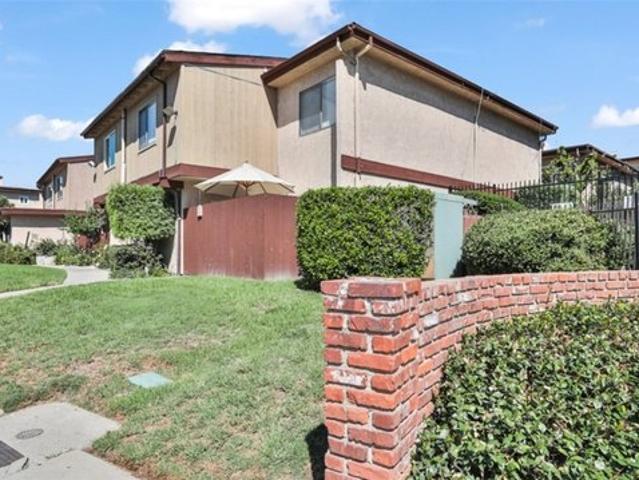 7300 Lennox Ave Unit J5, Van Nuys, CA 91405