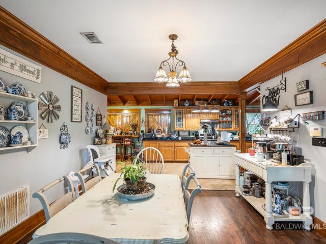7300 Rose Bishop Lane