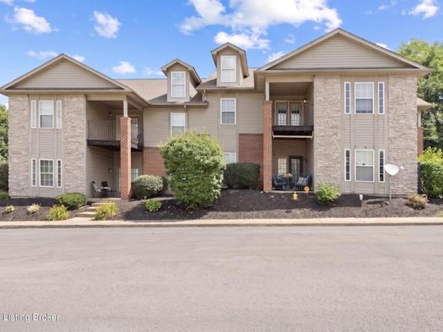 7300 Saint Andrews Woods Cir Unit 203, Louisville, KY 40214