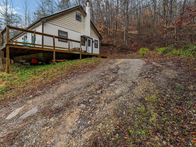 7300 Snake Hollow Road