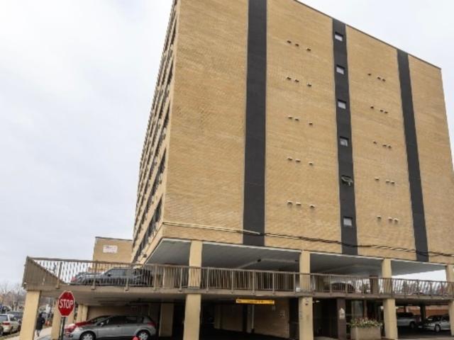 7300 W North Avenue # 2G