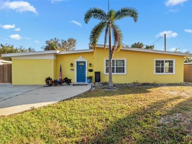 7300 11th Ave N, Saint Petersburg, FL 33710