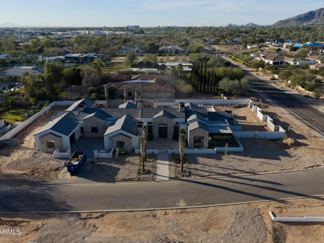 7301 N Mockingbird Ln, Paradise Valley, AZ 85253 | MLS #7002 | Compass